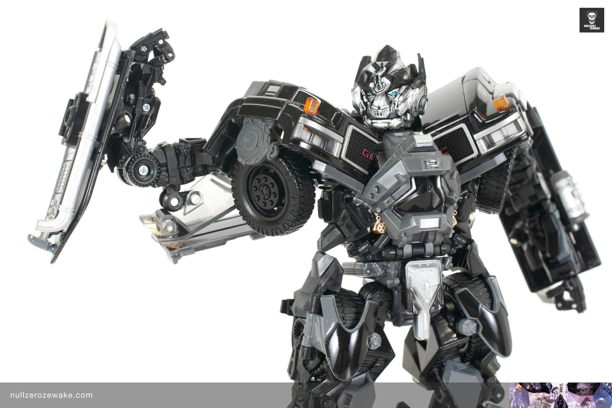 Review Hasbro Masterpiece Movie Series 06 (MPM-06) Ironhide ...