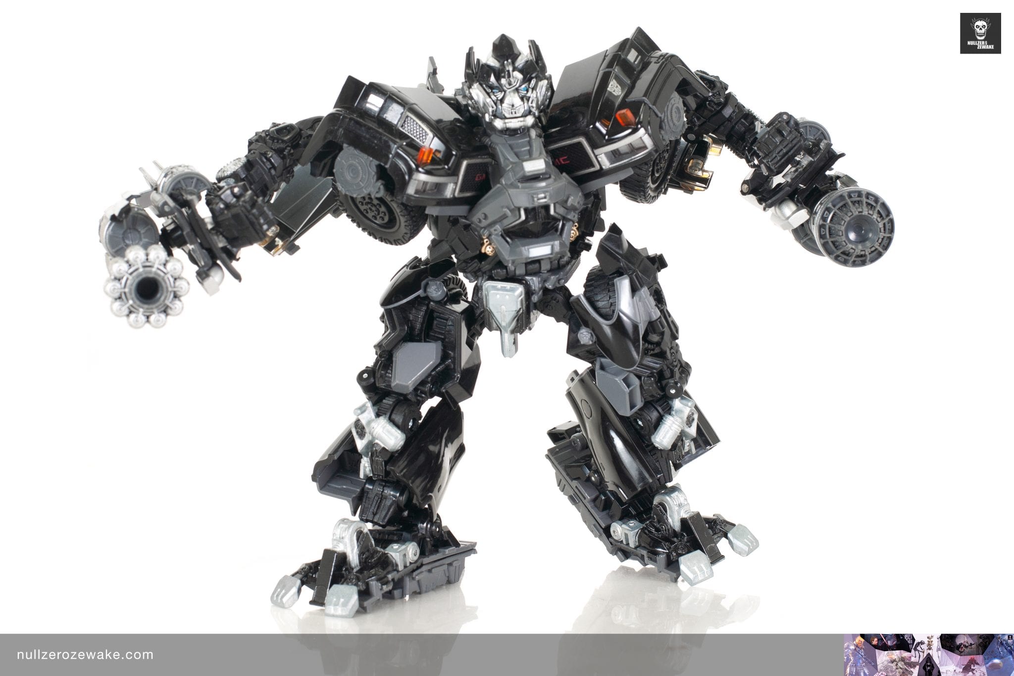 Review Hasbro Masterpiece Movie Series 06 (MPM-06) Ironhide ...